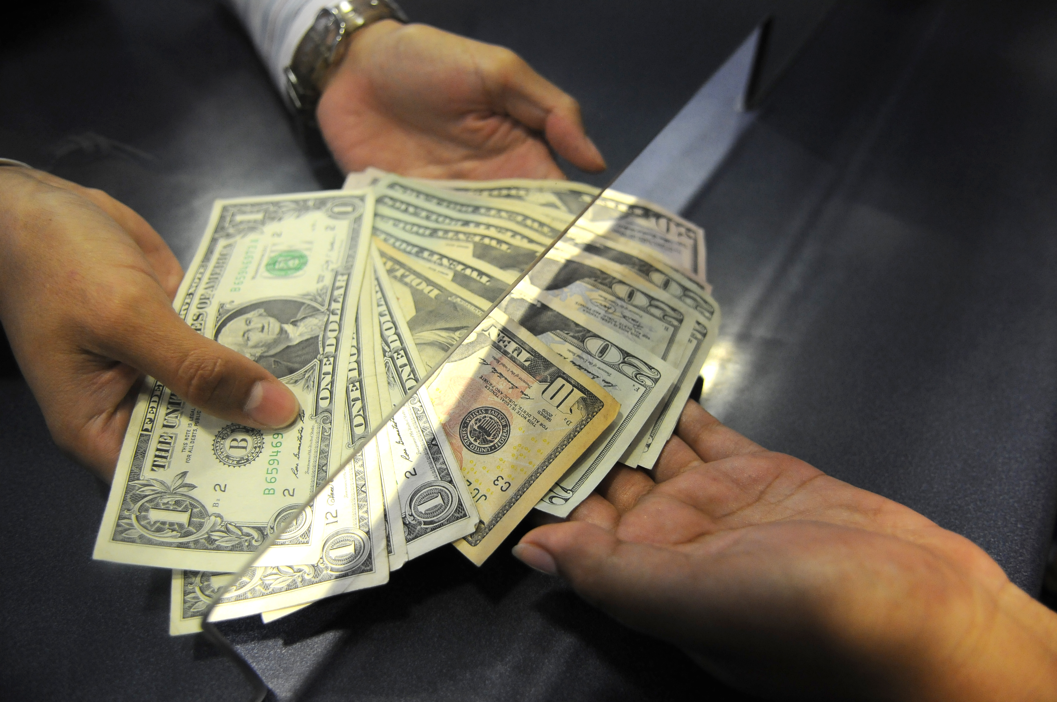 la-capital-oscilaria-dolar-entre-18-22-y-18-70-pesos-tras-elecciones
