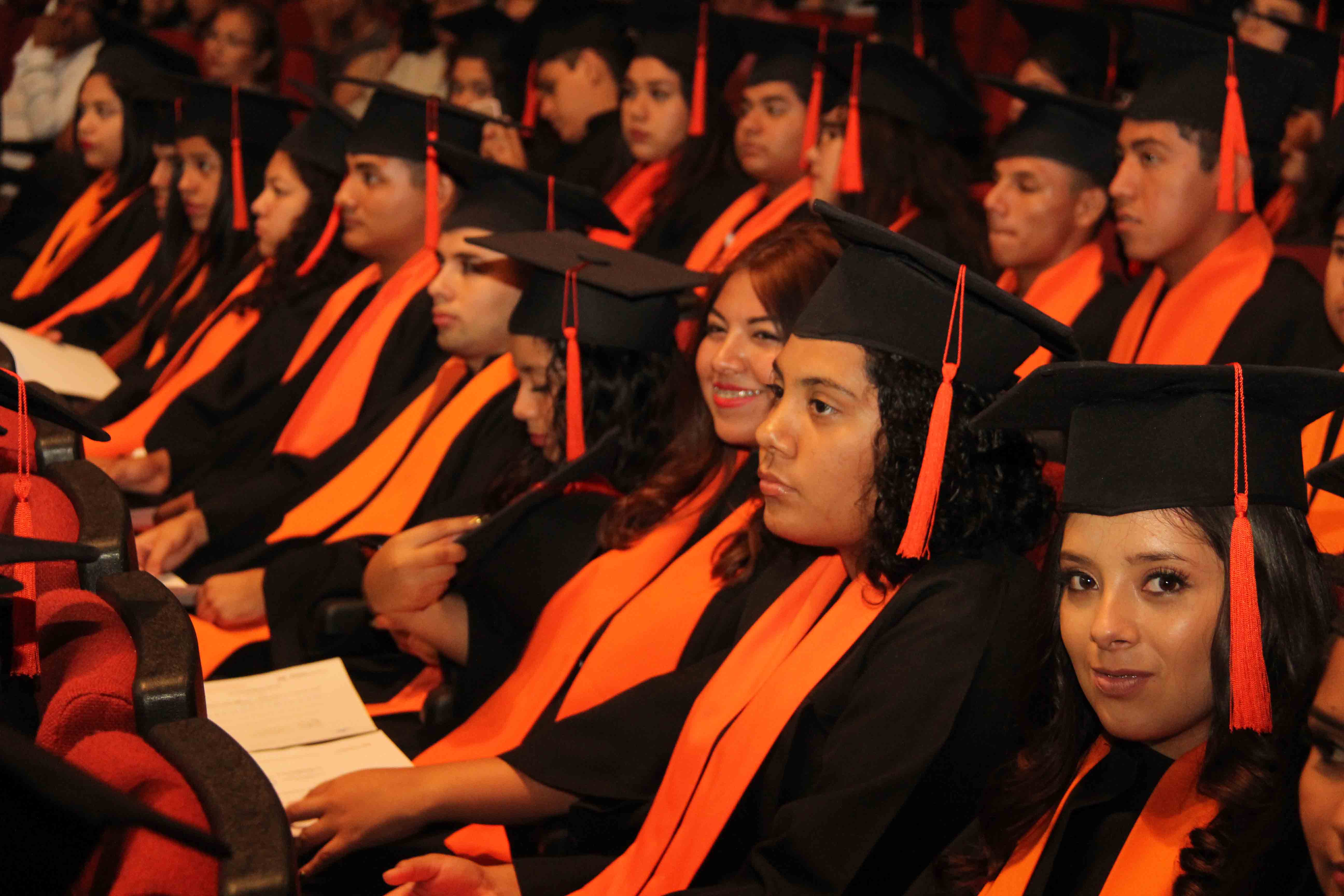 La Capital | Entrega UAT Segunda Generacion De La Preparatoria 3